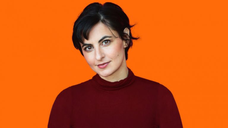 Avital Ash Loves Leonard Cohen « Fanaddicts